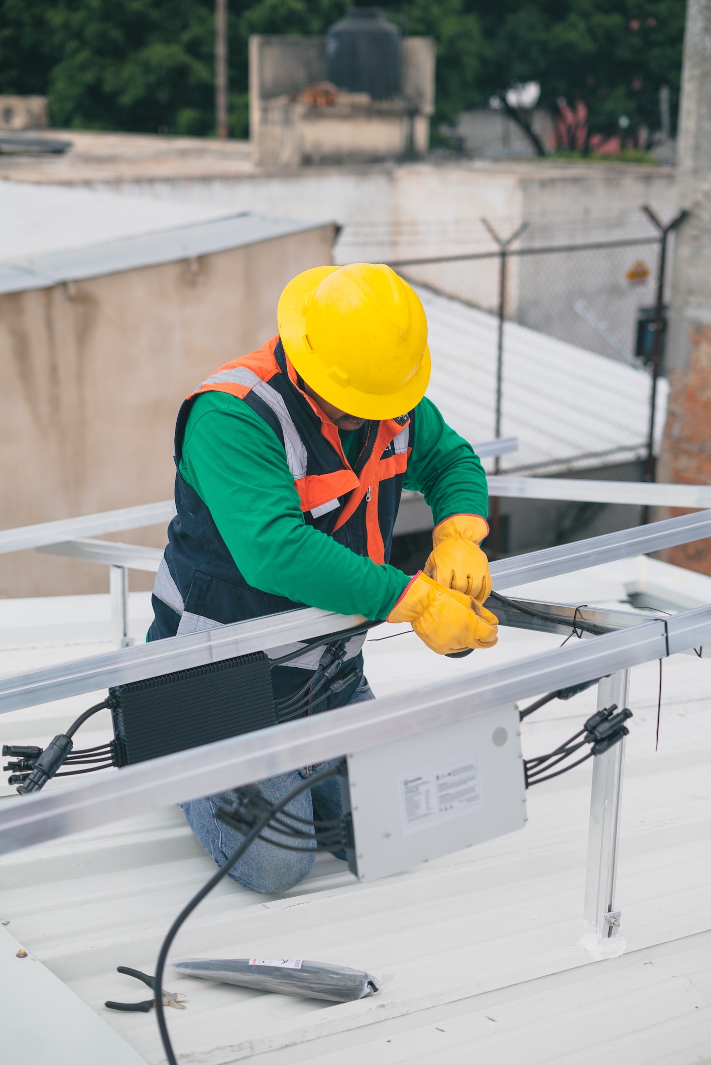 Hiring Commercial Carpenter Handyman Boston MA